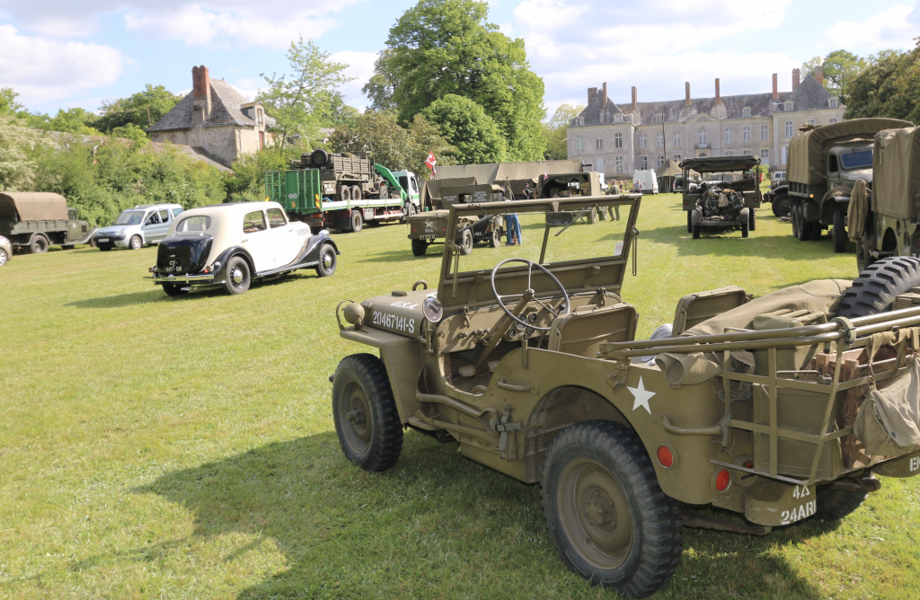 Véhicules militaires anciens, des témoins de l’Histoire - Auto-Moto ...